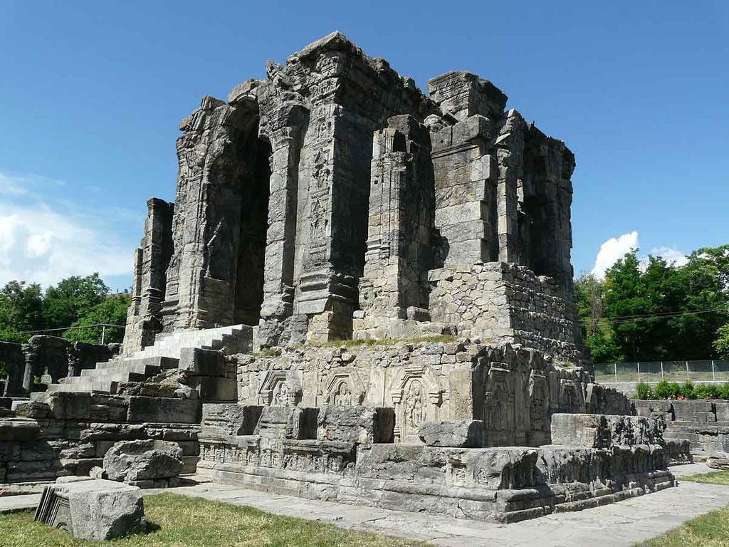Filming in Anantnag District | Filmapia – real sites. reel sights.