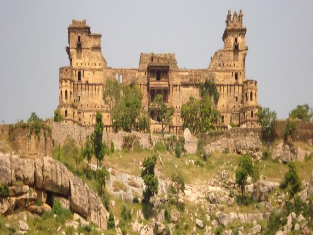 Filming in Niwari District | Filmapia – real sites. reel sights.