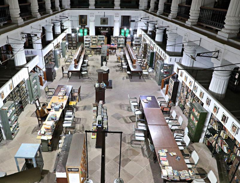 Filming at Amir-ud-Daula Public Library| Filmapia - real sites . reel sites