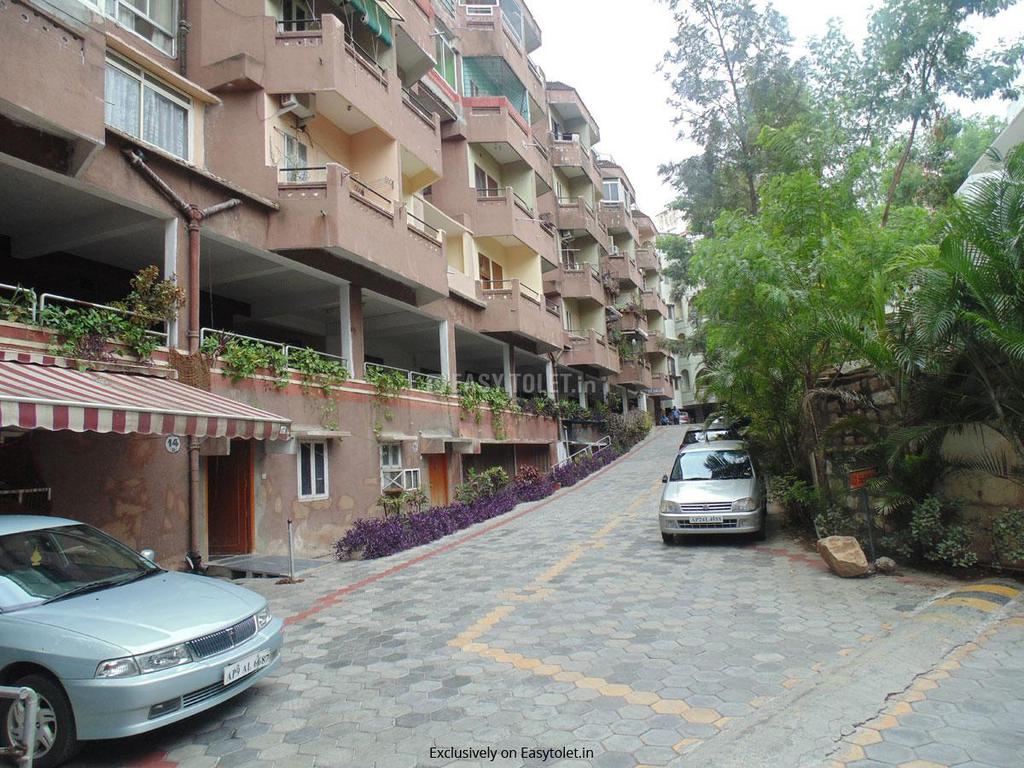 Filming at Amrutha Valley| Filmapia - real sites . reel sites
