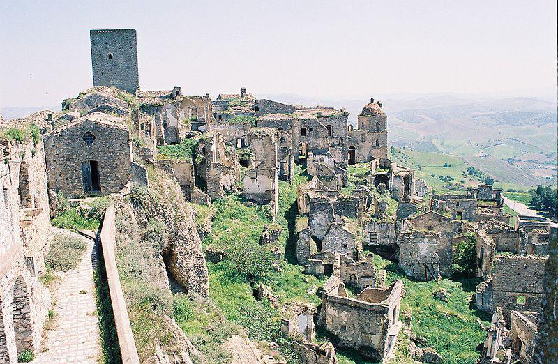 Filming at Craco| Filmapia - real sites . reel sites