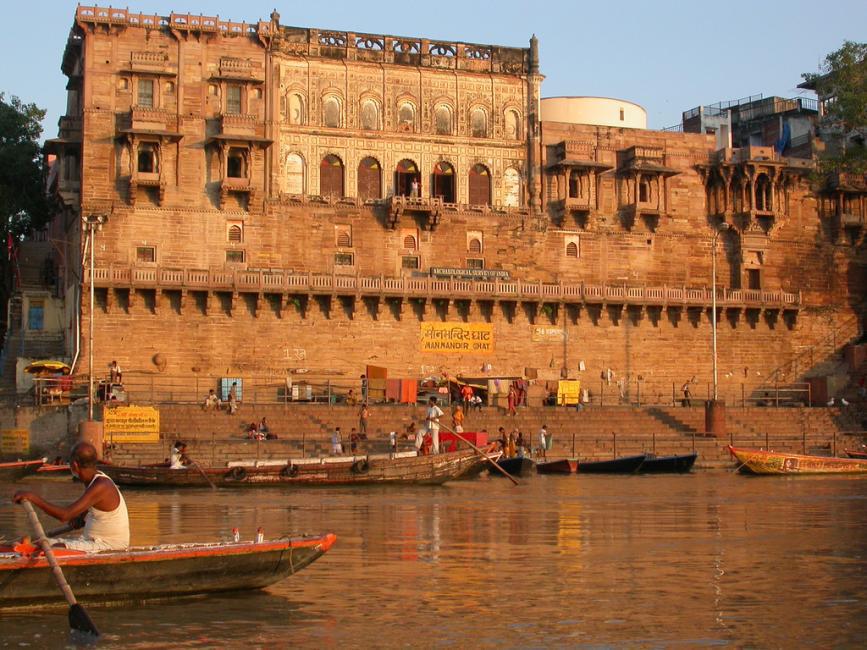 Filming at Man Mandir Ghat - Banaras| Filmapia - real sites . reel sites