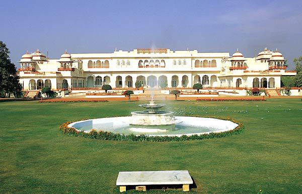 Filming at Rambagh Palace| Filmapia - real sites . reel sites