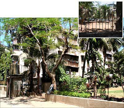 Filming at Swati Building, Lokhandwala| Filmapia - real sites . reel sites