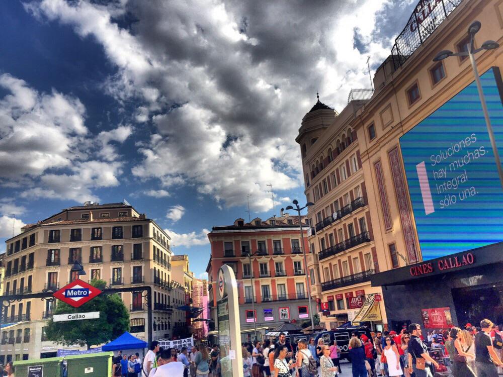 Filming at The Callao Square| Filmapia - real sites . reel sites