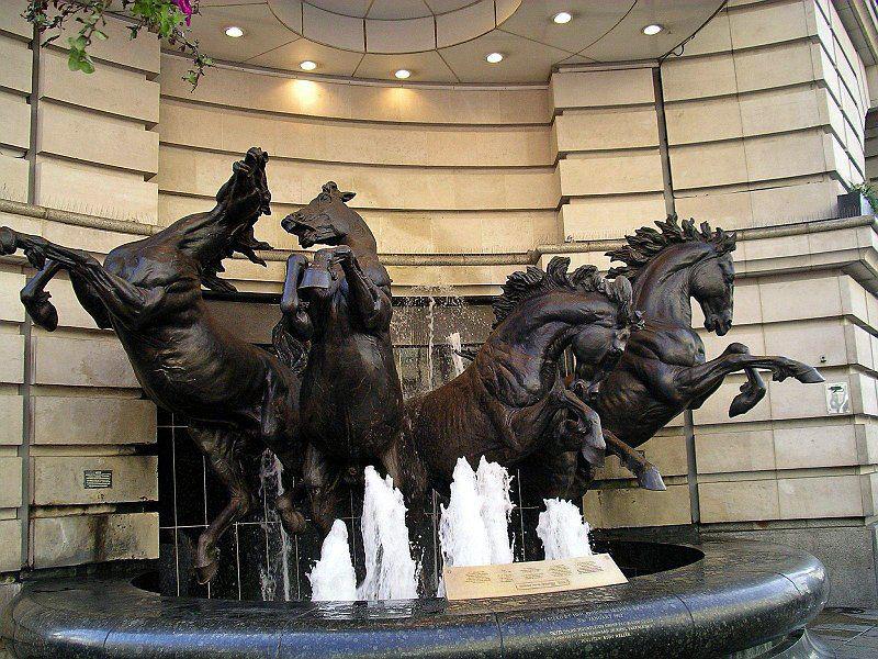 Filming at The Horses of Helios| Filmapia - real sites . reel sites